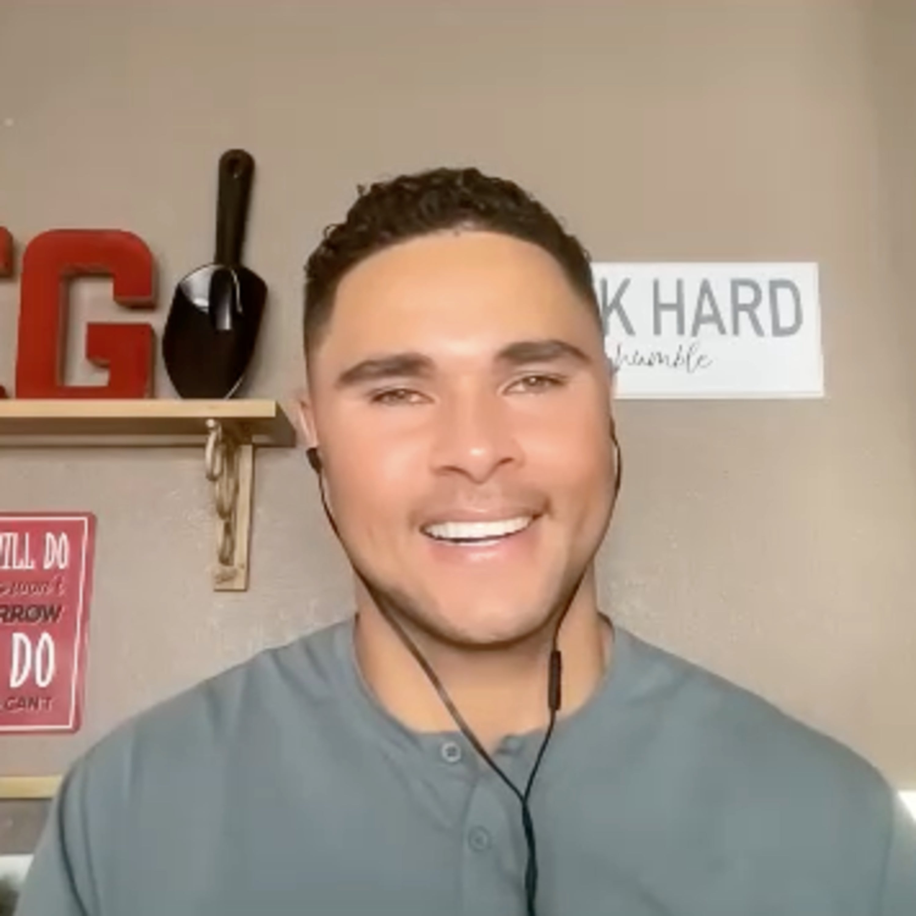 Darius Bradley's Instagram, Twitter & Facebook on IDCrawl