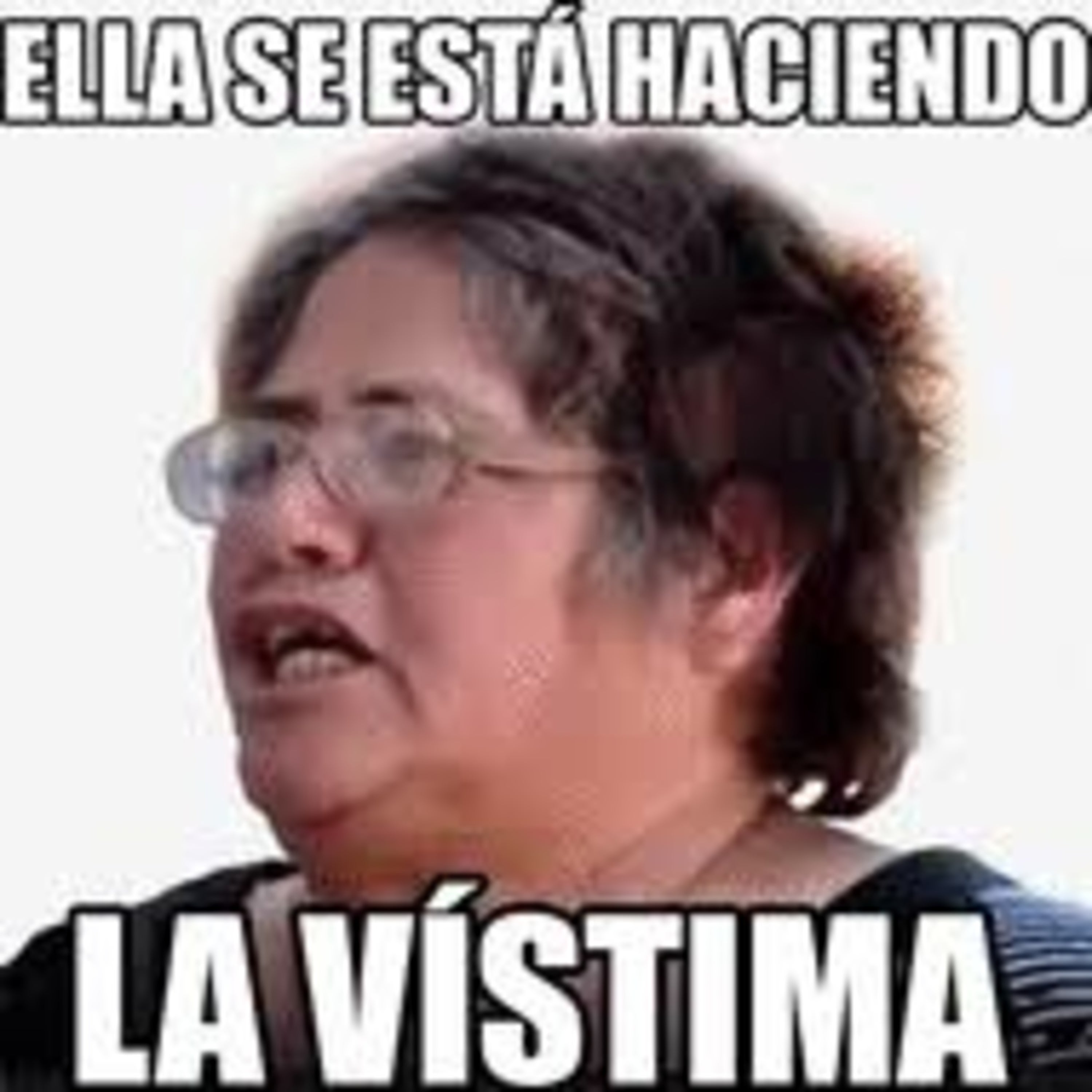 Esta Haciendo La Memes A Pasar La Escoba